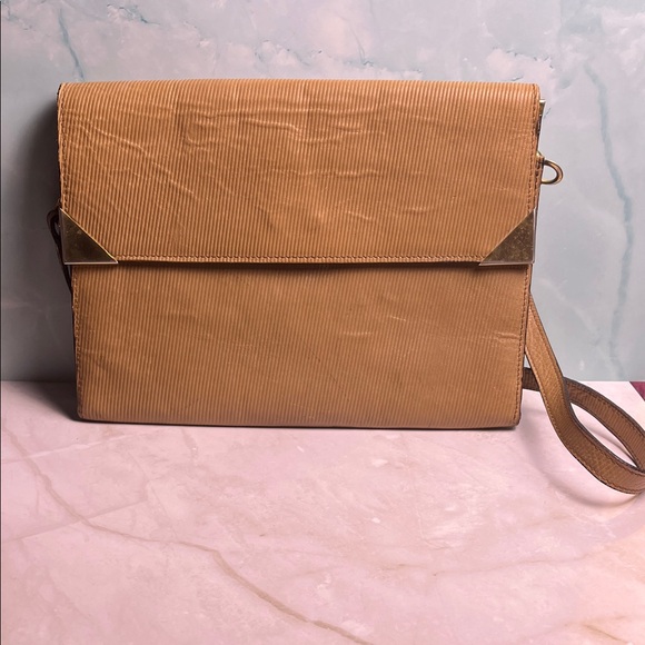 Ann Taylor | Bags | Vintage Ann Taylor Tan Purse | Poshmark